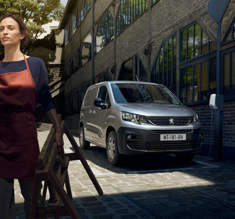 PEUGEOT e-Partner: compact van for business use