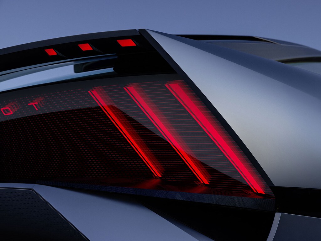 PEUGEOT INCEPTION CONCEPT: THE FUTURE IS NOW