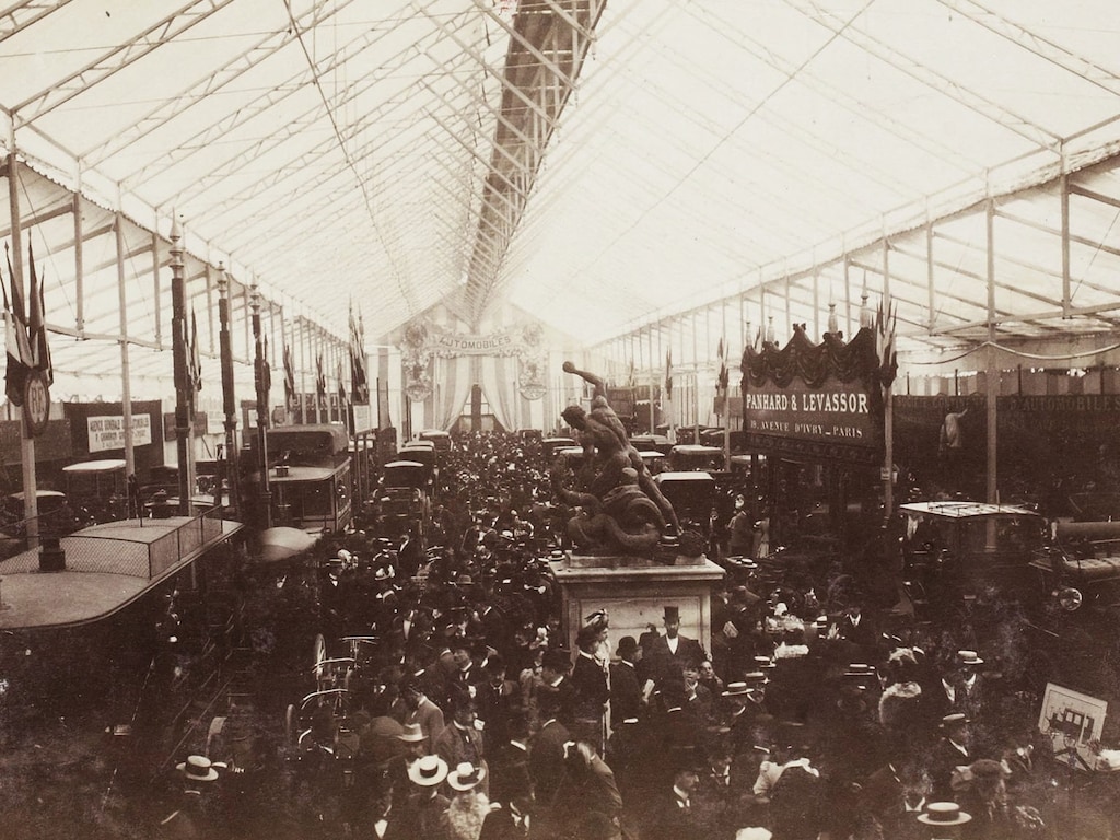 The Paris Motor Show Still Has Allure With PEUGEOT | PEUGEOT magazine