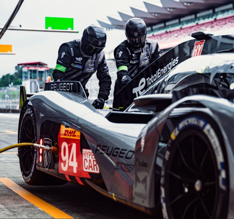 PEUGEOT 9X8 Hypercar, the hybrid racing car | PEUGEOT NZ